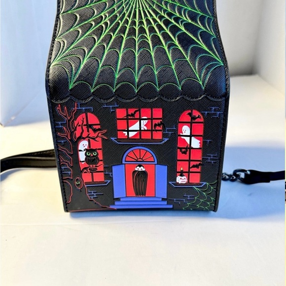 MAD Engine | Bags | Mad Engine Vampires House Purse Halloween | Poshmark